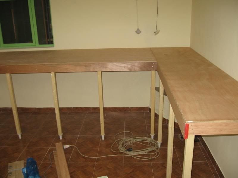 I began the construction of the benchwork!! - Layouts and layout building - Trains.com Forums