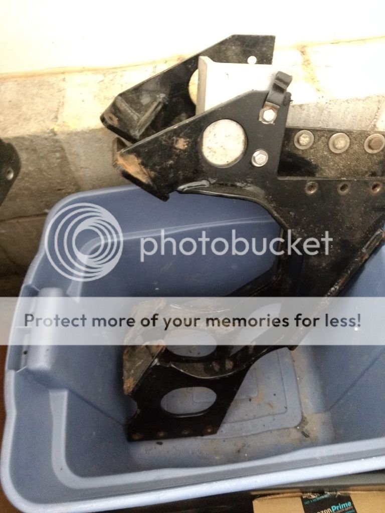 Offshore engine mounts - Offshoreonly.com